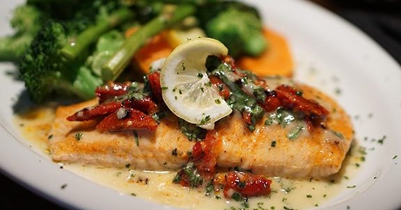 Tam’s Backstage | Destination Dawsonville